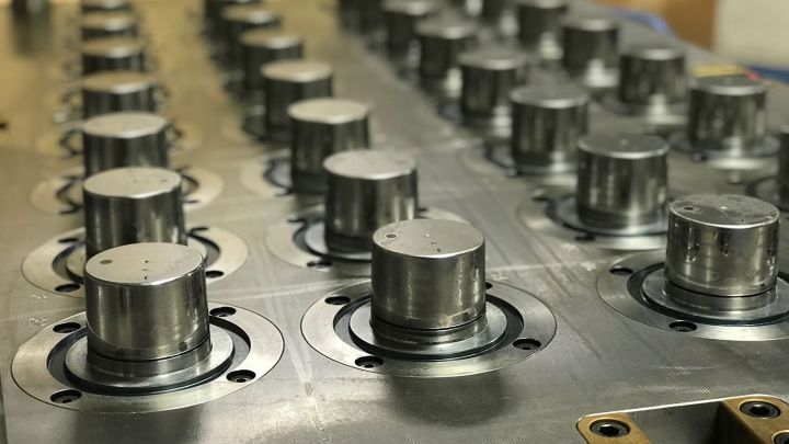 32 Cavity Cap Mold - Basilius Inc.