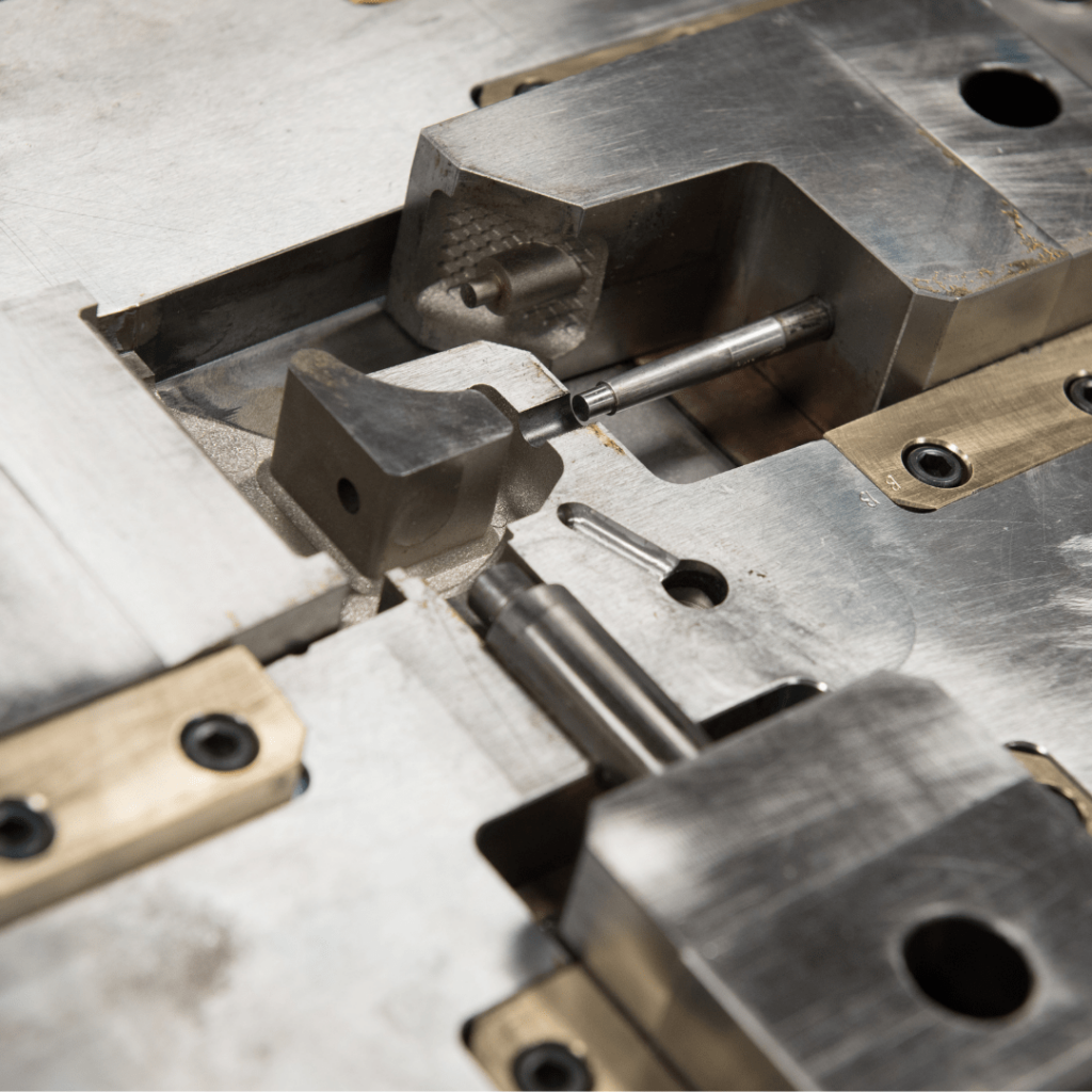 Introduction to Injection Molds - Basilius Inc.